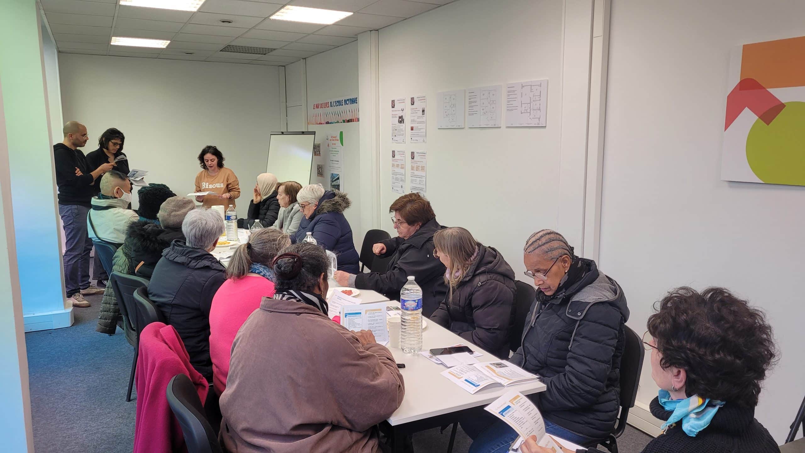 Atelier collectif à la Maison du projet - Logial-COOP